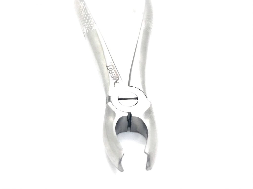Extraction Forcep #17 English Pattern - Merit Surgical
