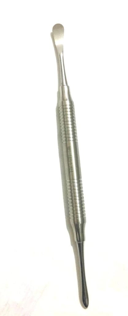 Retractors - Merit Surgical